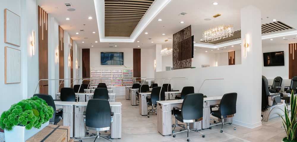 LYNN NAILS BEAUTY LOUNGE - Updated April 2026 - Request an Appointment ...