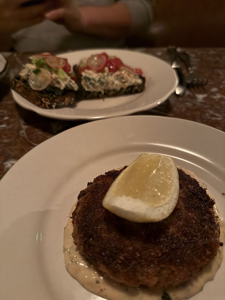 BAR LOU - Updated February 2025 - 18 Reviews - 1198 Coast Village Rd ...