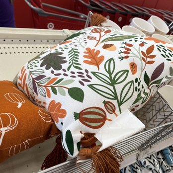 TARGET - Updated December 2025 - 42 Photos & 42 Reviews - 4155 W Lake ...