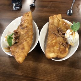 PURRR - Updated November 2025 - 131 Photos & 96 Reviews - 308 E Yakima ...