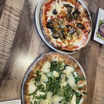 ELIO PIZZA ON FIRE - Updated November 2024 - 468 Photos & 462 Reviews ...