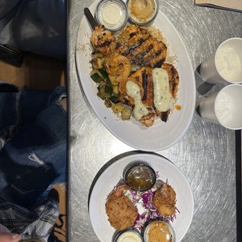 CALIFORNIA FISH GRILL - Updated March 2025 - 1101 Photos & 1402 Reviews ...