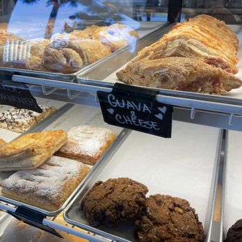 FORTUNA BAKERY - Updated June 2025 - 119 Photos & 57 Reviews - 606 ...