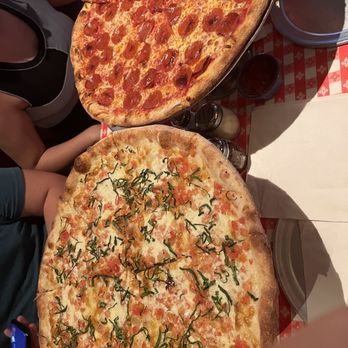 HOME SLICE PIZZA - 818 Photos & 806 Reviews - 501 E 53rd St, Austin ...