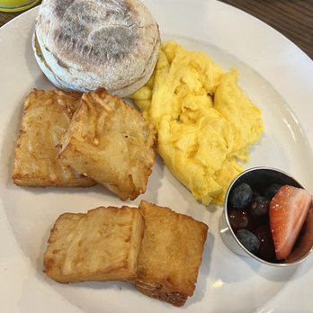 TOAST & BERRY - 351 Photos & 306 Reviews - 9856 Montgomery Rd ...