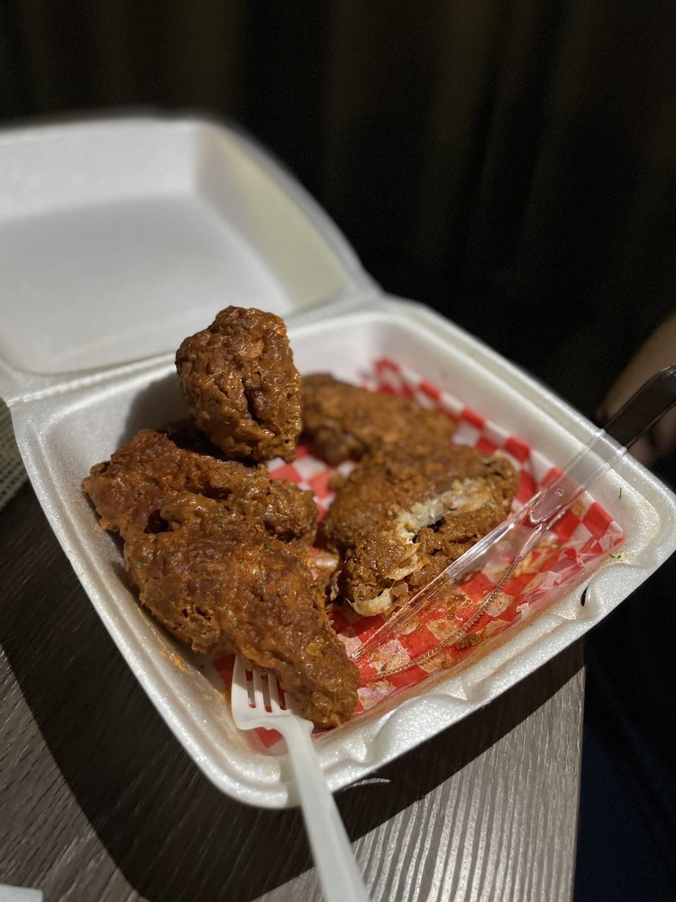 CROWN CHICKEN AND GRILL - Updated August 2025 - 133 Photos & 143 ...