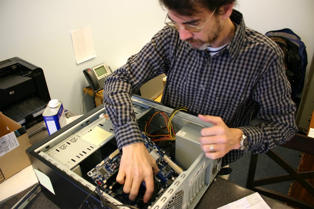 PINNACLE TECHNOLOGY - Updated December 2024 - 209 West Emery St, Dalton ...