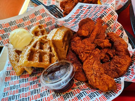 HOWLIN’ RAY’S - PASADENA - Updated June 2024 - 1434 Photos & 756 ...