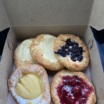 BARON PATISSERIE - Updated March 2025 - 100 Photos & 167 Reviews ...