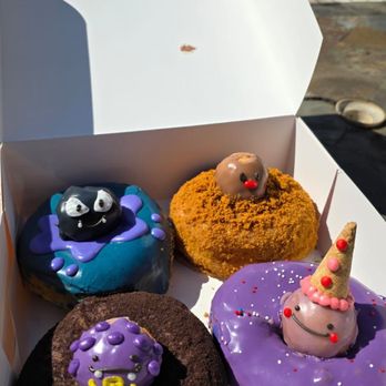 MOONBRIDGE DOUGHNUT STUDIO - Updated May 2025 - 549 Photos & 246 ...