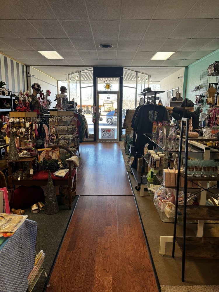 LAZY COYOTE - Updated January 2026 - 415 College Ave, Alva, Oklahoma ...