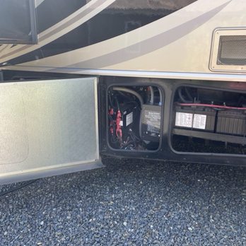 MIKE THOMPSON’S RV SUPERSTORES - Updated May 2025 - 167 Photos & 616 ...