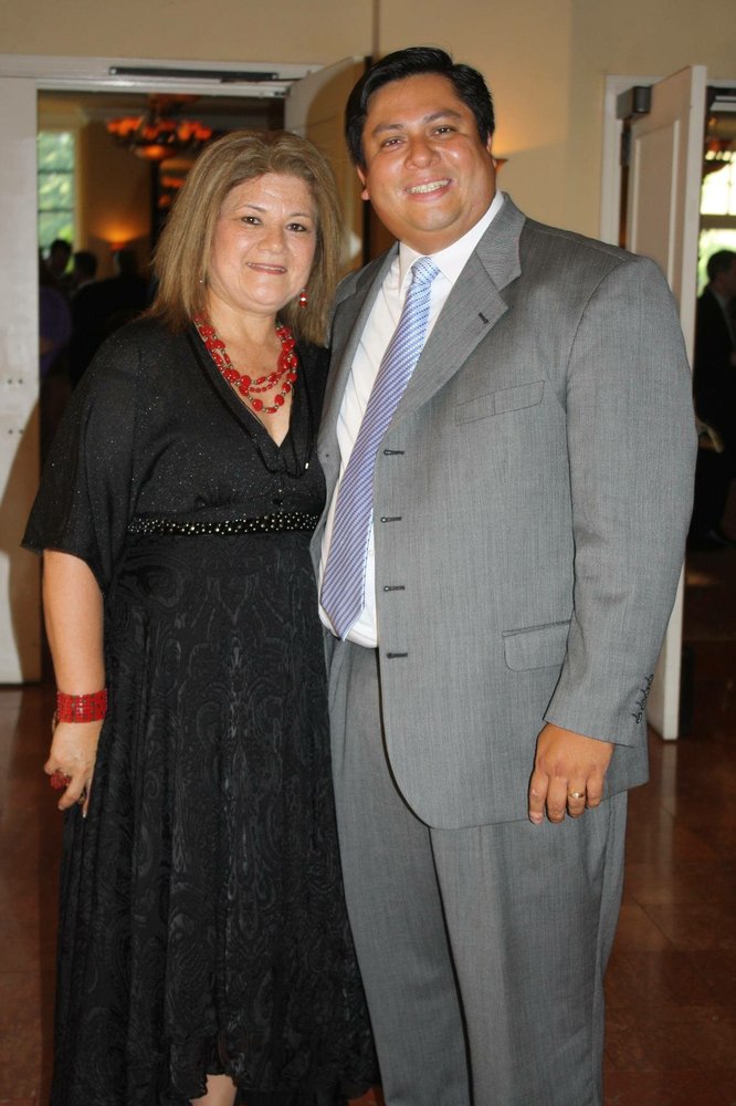 AVILES IMMIGRATION CONSULTANTS - Updated August 2025 - 16 Photos - 2251 ...