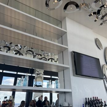 STRATUS - Updated December 2025 - 52 Photos & 16 Reviews - 800 Boylston ...