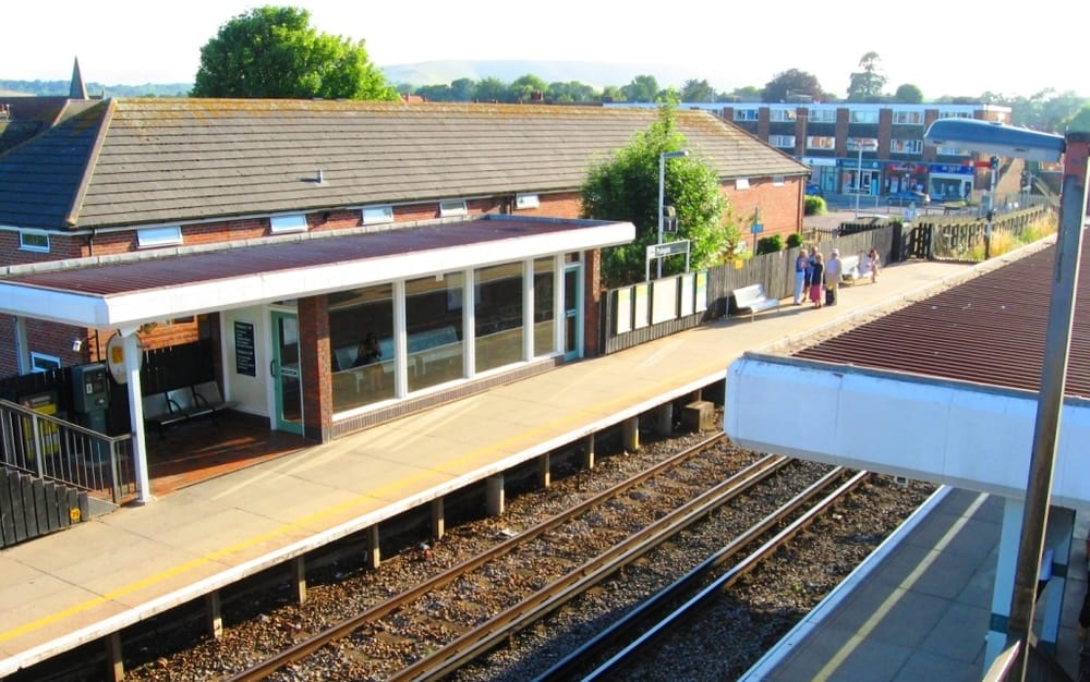 POLEGATE STATION - High Street, Polegate, East Sussex, United Kingdom ...