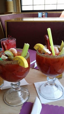 FEATURES SPORTS BAR & GRILL - Updated June 2025 - 21 Photos & 29 ...