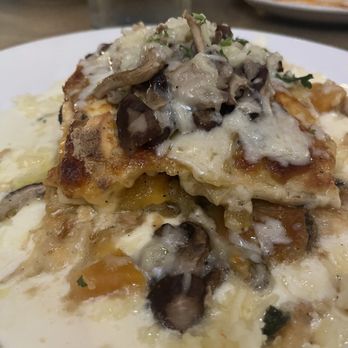 PASTABILITIES - Updated June 2024 - 1095 Photos & 1334 Reviews - 311 S ...