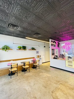 DONUT RUN - Updated April 2025 - 391 Photos & 245 Reviews - 6904 4th St ...