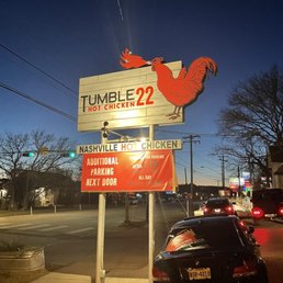 TUMBLE 22 - Updated January 2025 - 372 Photos & 372 Reviews - 2304 Lake ...