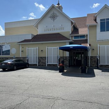 LIGHTHOUSE RESTAURANT - Updated October 2025 - 418 Photos & 657 Reviews ...