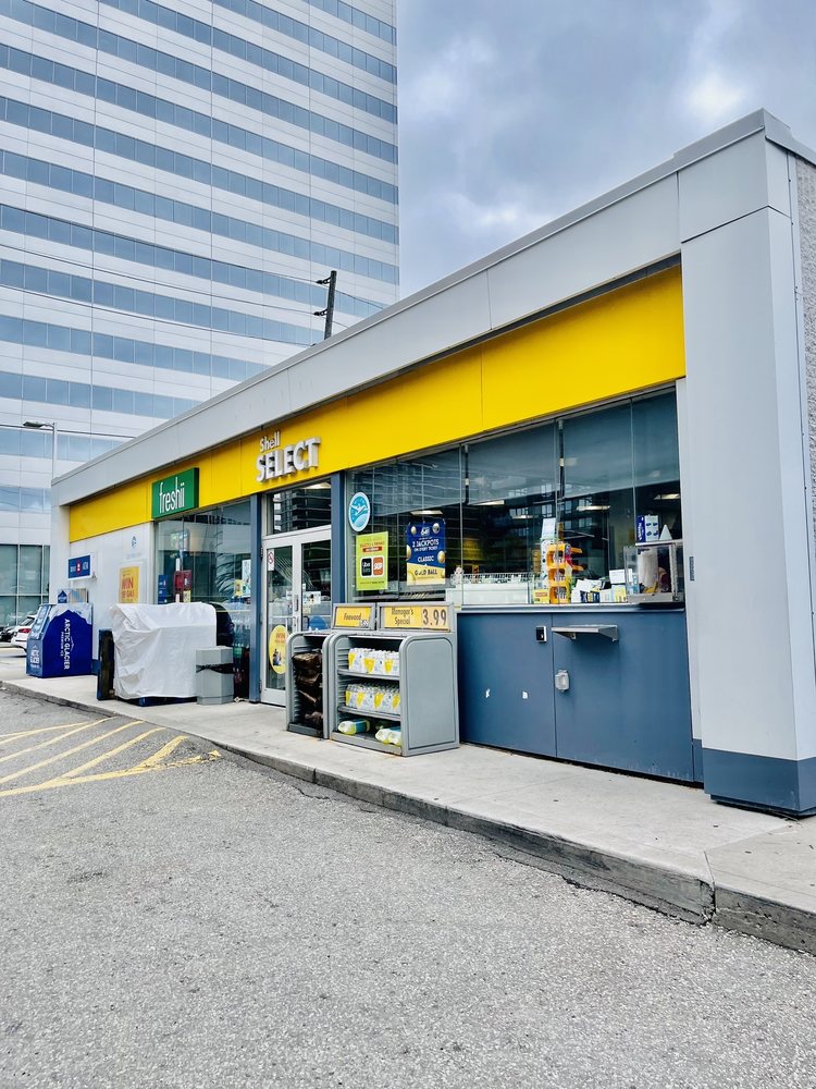 SHELL - Updated December 2025 - 19 Photos - 4722 Yonge St, North York ...