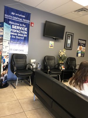 BOB HOWARD HYUNDAI - Updated December 2025 - 26 Photos & 91 Reviews ...