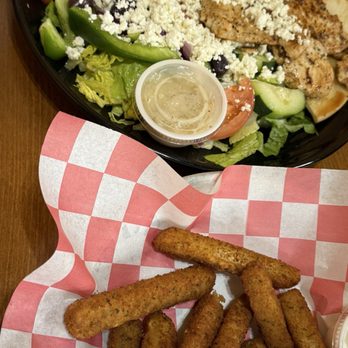 KARV BISTRO - Updated December 2025 - 30 Photos & 39 Reviews - 102 ...