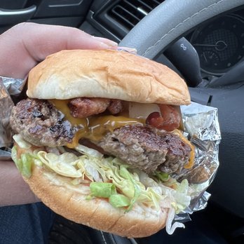 TURGER BURGER - Updated December 2025 - 27 Photos & 15 Reviews - 7019 ...