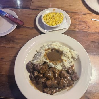 SIZZLER - Updated July 2024 - 73 Photos & 251 Reviews - 3416 Dale Rd ...