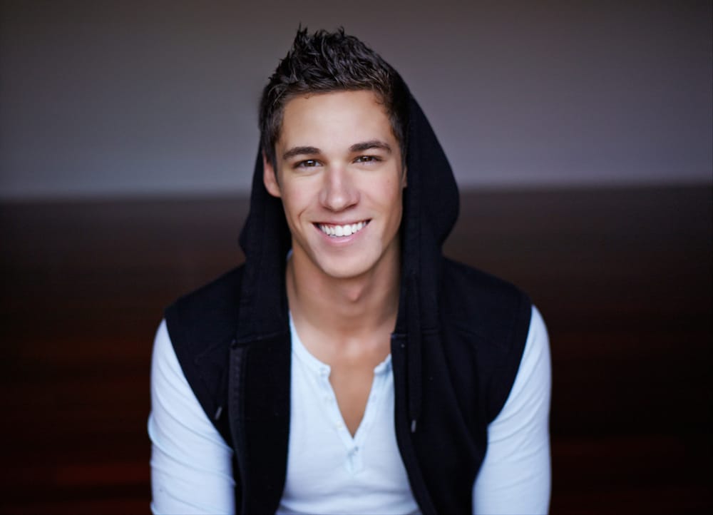 CAMERON FROST PHOTOGRAPHY - Session Photography - 4262 Blue Diamond Rd ...