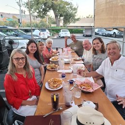 MAINSTREAM BAR AND GRILL - Updated May 2025 - 314 Photos & 467 Reviews ...