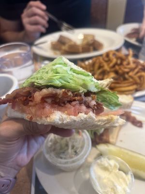 METROPOLIS DINER - Updated December 2024 - 100 Photos & 138 Reviews ...