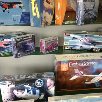 THE MODEL BOX - Updated November 2025 - 1921 Hoover Ct, Birmingham ...