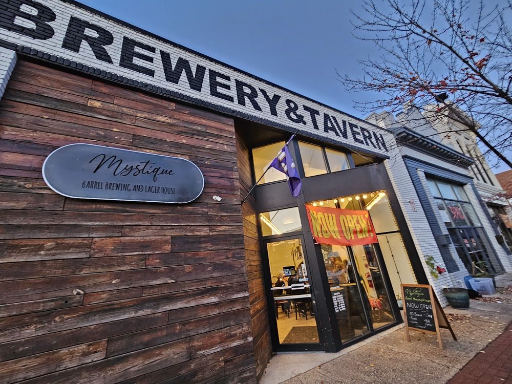 MYSTIQUE BARREL BREWING AND LAGER HOUSE - Updated September 2025 - 17 ...