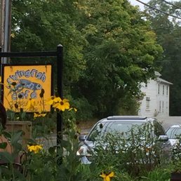 FLYING FISH CAFE & DELI - Updated July 2025 - 49 Photos & 149 Reviews ...