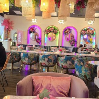 MOSA RESTAURANT AND BAR - Updated January 2025 - 117 Photos & 42 ...