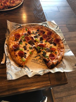 Photos of ROLLIN STONE WOOD FIRE PIZZA - Updated August 2024 - 43 ...