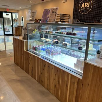ARI BAKERY CAFE - Updated August 2024 - 115 Photos & 31 Reviews - 901 N ...