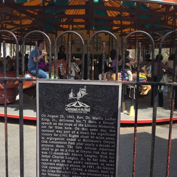 THE CAROUSEL ON THE NATIONAL MALL - Updated December 2025 - 21 Photos ...