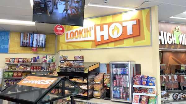 AMPM - Updated July 2025 - 11 Photos & 17 Reviews - 2829 N Broadway ...