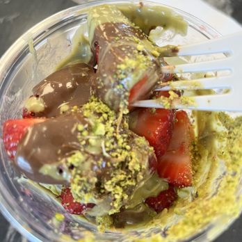 TWISTED ROLLS CHIMNEY CAKE - Updated December 2025 - 127 Photos & 82 ...