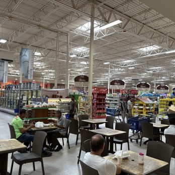 RALPH’S FOOD WAREHOUSE - Updated December 2025 - 22 Photos & 24 Reviews ...