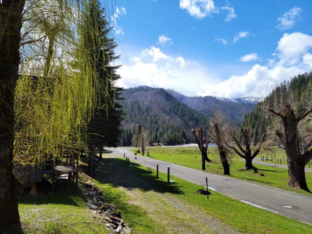 THREE RIVERS RESORT - Updated December 2025 - 58 Photos & 14 Reviews ...