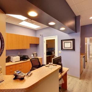SPRING HILL DENTAL ASSOCIATES - 10 Photos & 26 Reviews - 11025 Spring ...