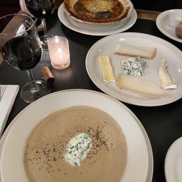 LE PICHET - Updated March 2025 - 1019 Photos & 1223 Reviews - 1933 1st ...