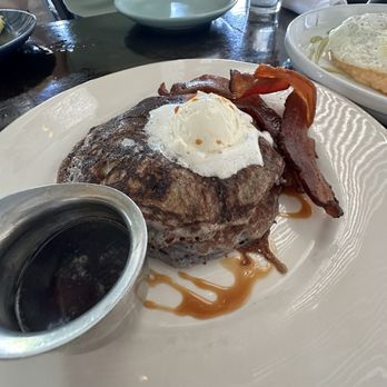 ENCINA - Updated July 2025 - 289 Photos & 148 Reviews - 614 W Davis St ...