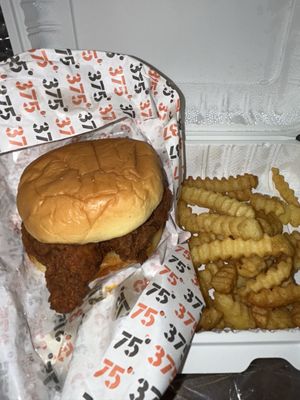 375 CHICKEN ‘N FRIES - Updated December 2025 - 775 Photos & 441 Reviews ...