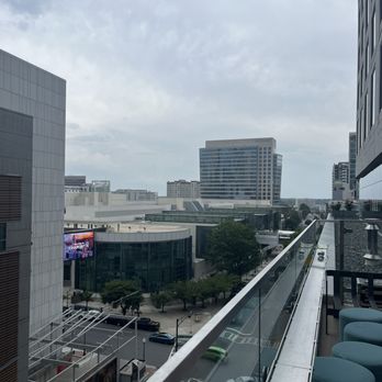 AURA ROOFTOP - Updated March 2025 - 446 Photos & 159 Reviews - 600 ...