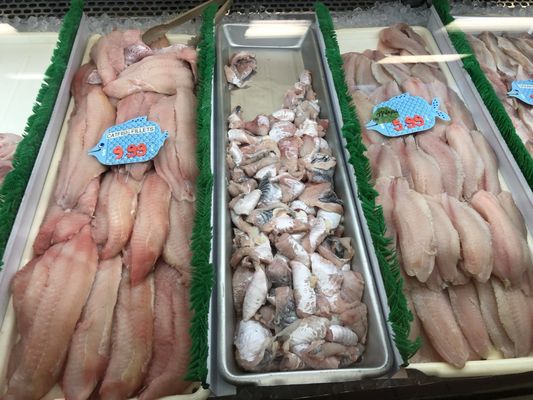 MR FISH - Updated December 2025 - 27 Photos & 39 Reviews - 2629 E ...