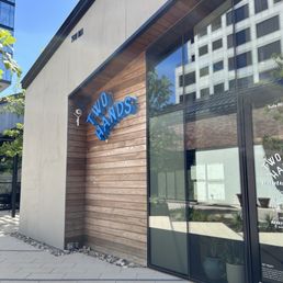 TWO HANDS - Updated October 2025 - 110 Photos & 31 Reviews - 2681 ...